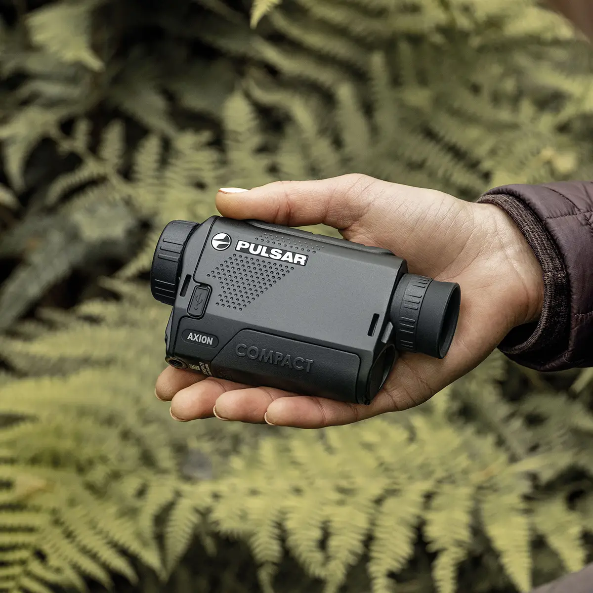 Pulsar Axion XQ19 Compact Thermal Monocular • Blackwood Outdoors